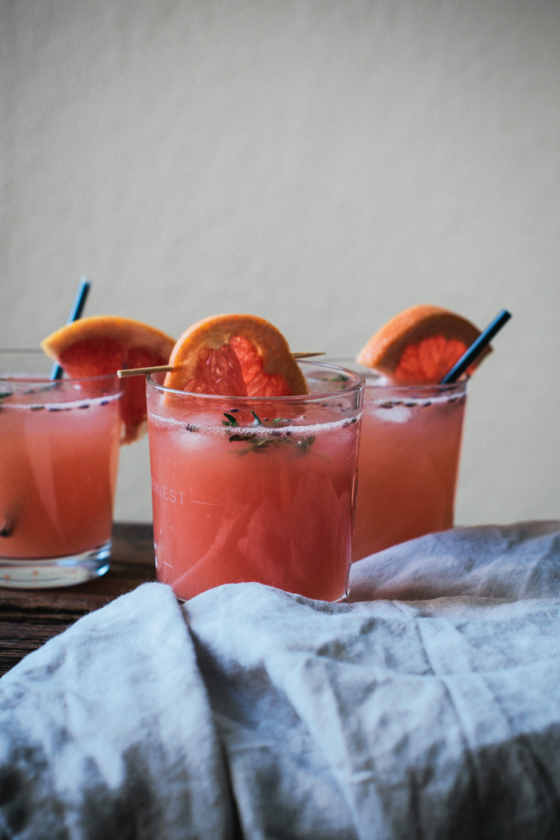 Grapefruit & Lavender Gin Fizz Cocktail | In the mood for food